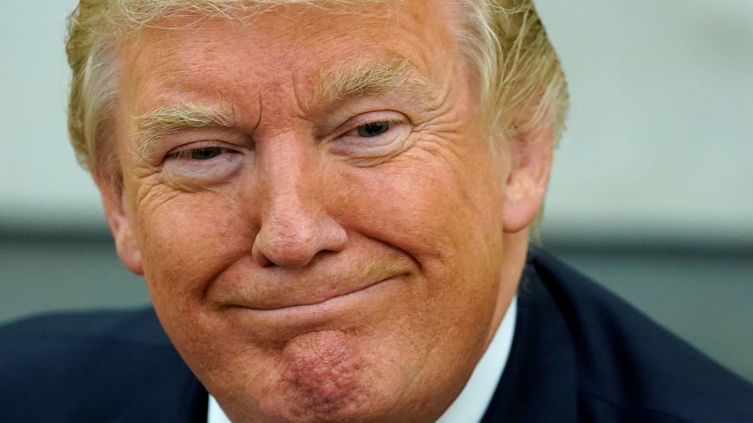 Salió a la luz el secreto de Trump: el viento reveló que es calvo ...