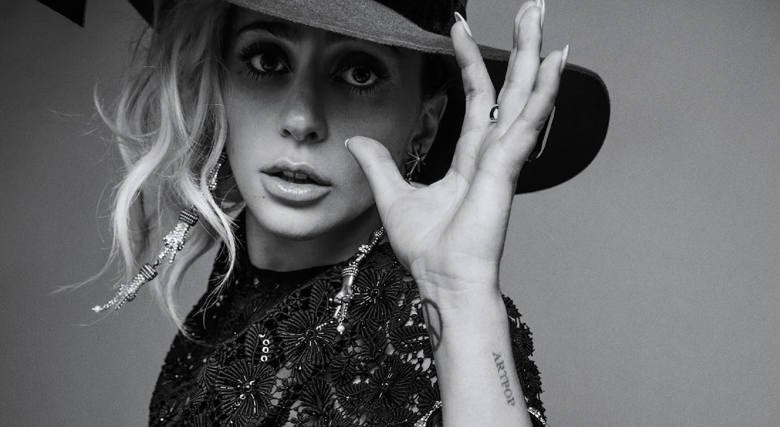 Lady Gaga grabará un disco para bebés - Quality 90.5